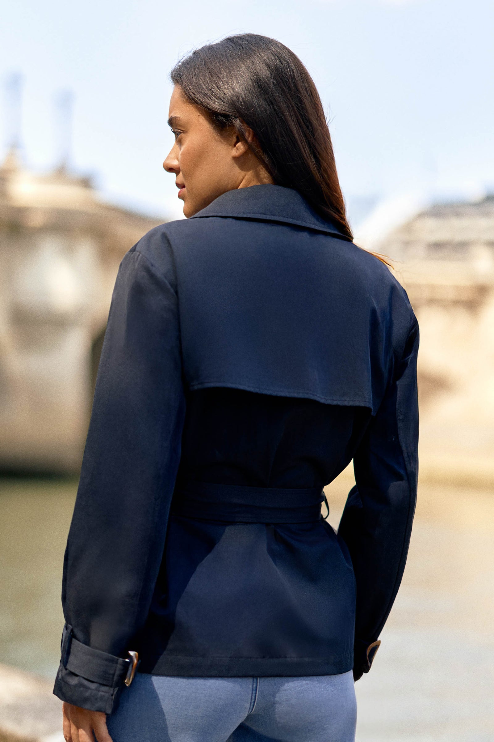 Short navy trench coat in water-repellent gabardine - Narago | LA ...